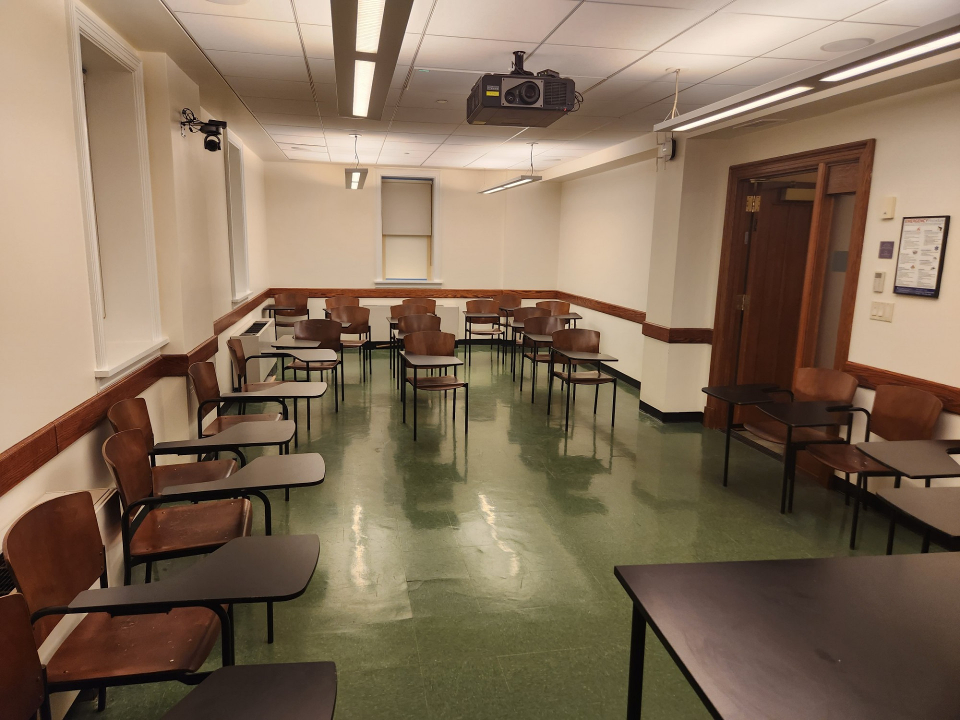 Knox Classroom Information and Photos | University Registrar