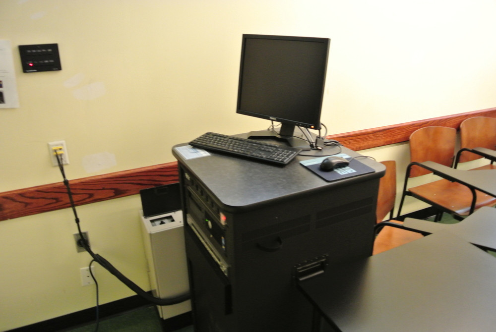 Knox Classroom Information and Photos | University Registrar