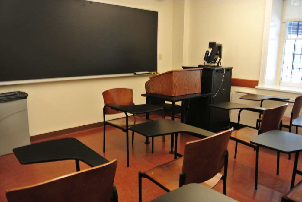 Knox Classroom Information and Photos | University Registrar