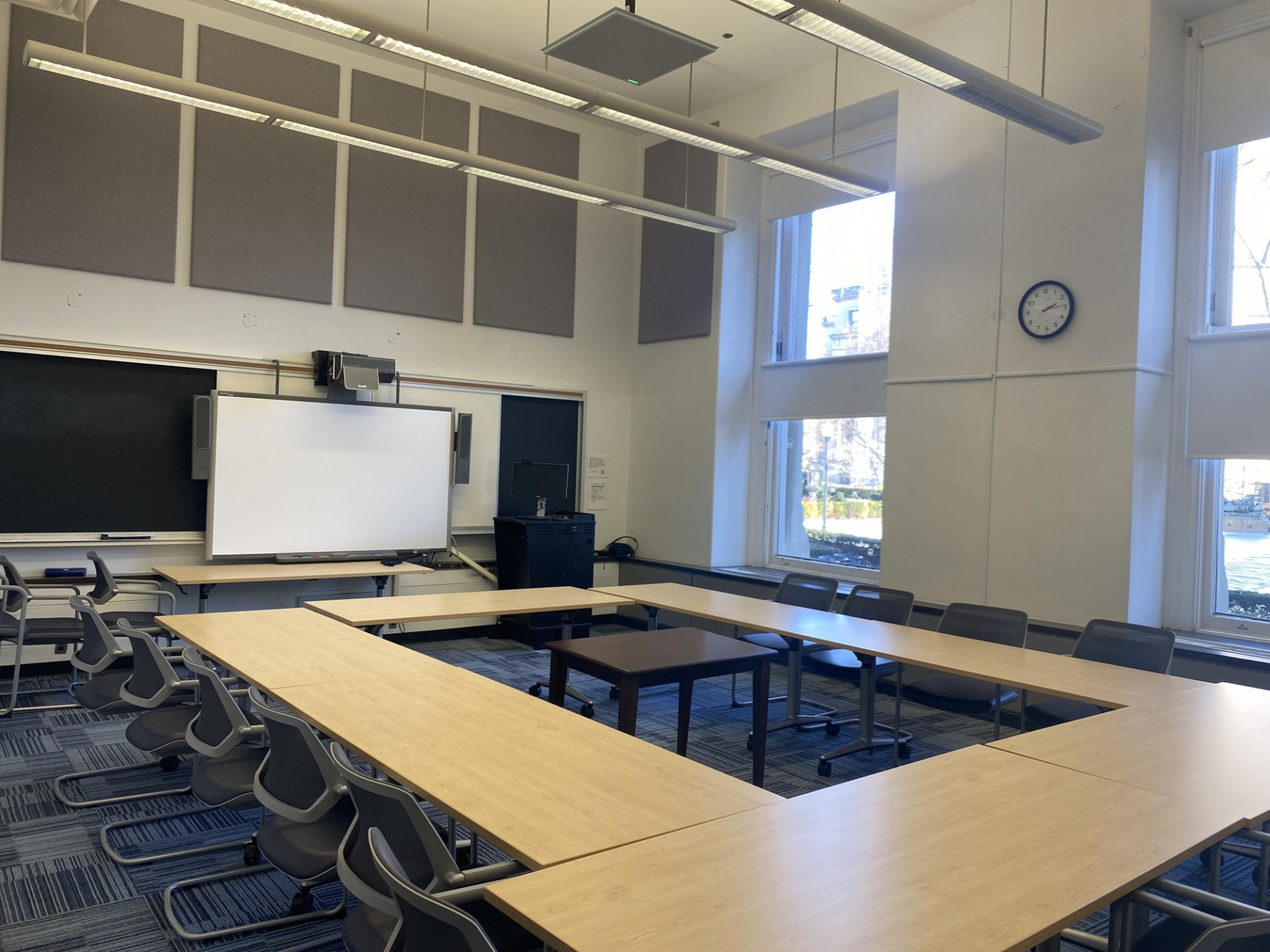 Lewisohn Classroom Information and Photos | University Registrar