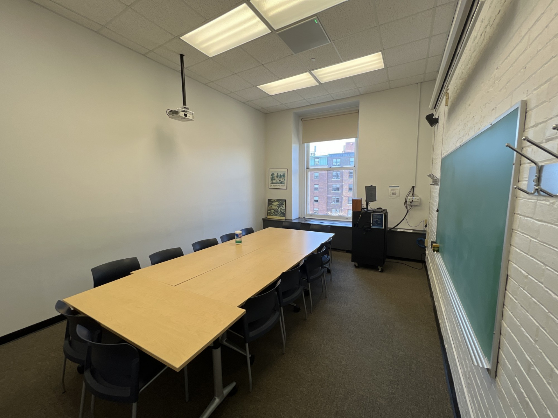 Lewisohn Classroom Information and Photos | University Registrar