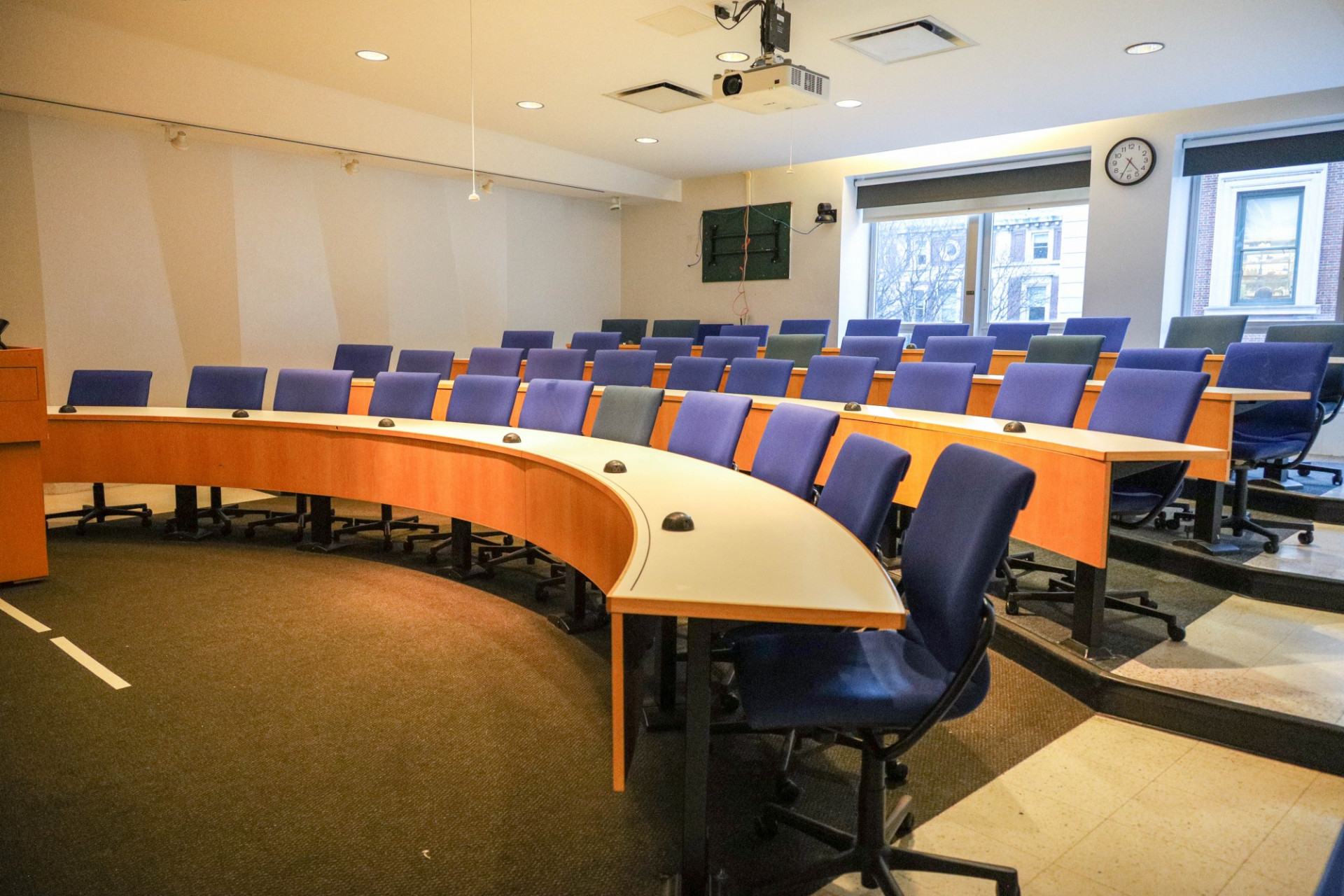 Uris Classroom Information and Photos | University Registrar