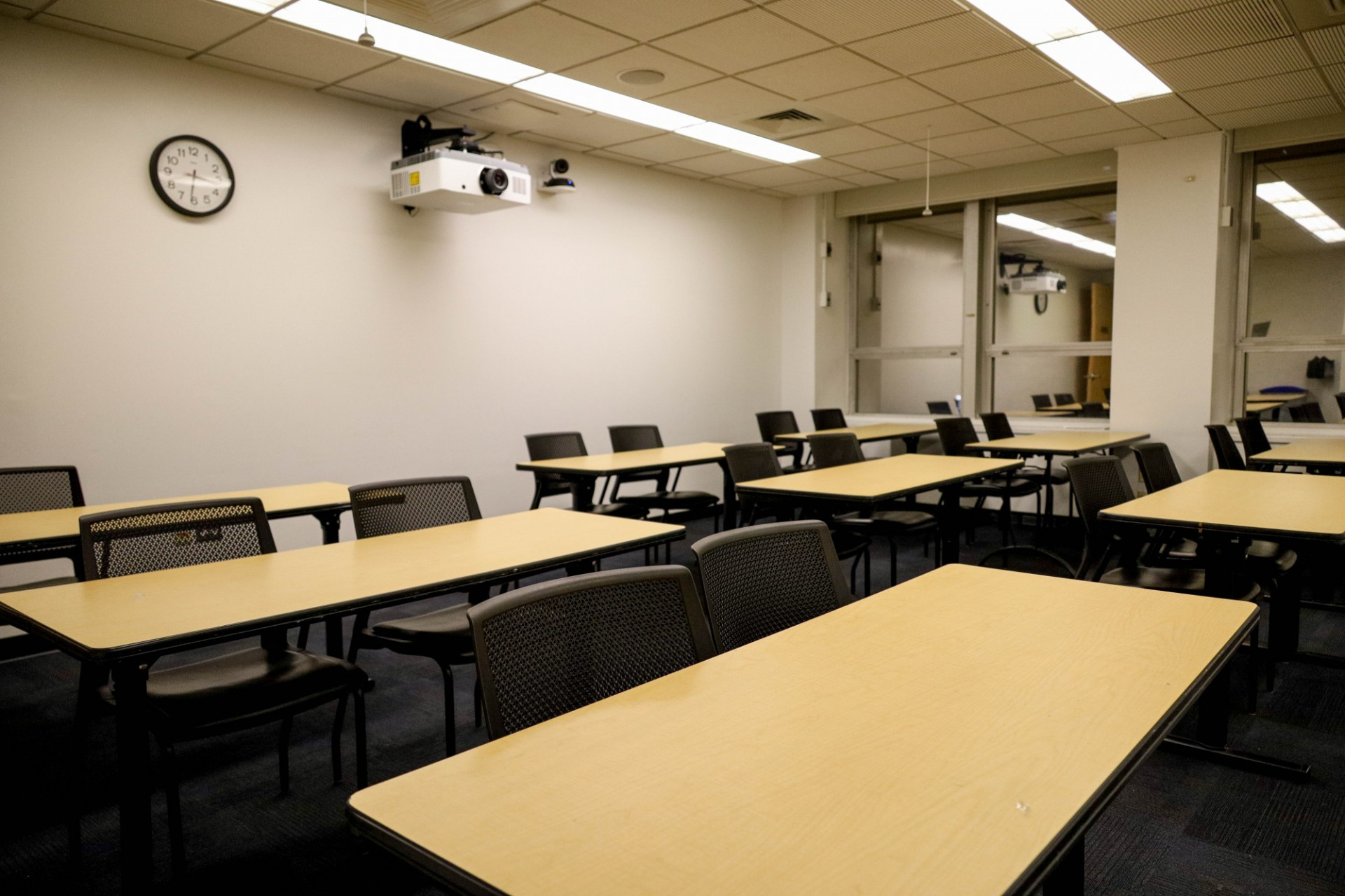 Uris Classroom Information and Photos | University Registrar